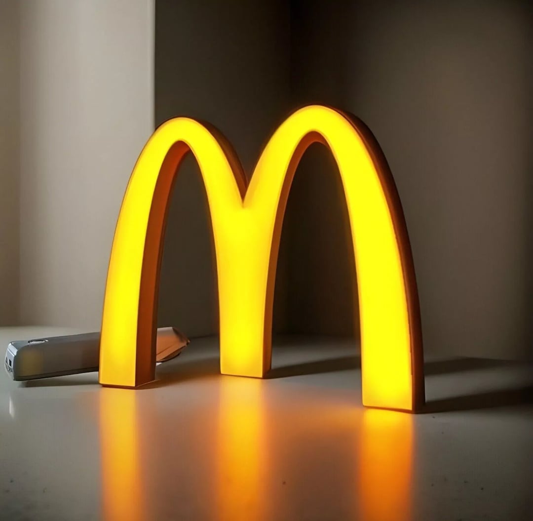 Mcdonalds LED Illuminated Light Box With Remote Functions Usb Cable ...