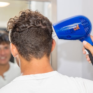 Aircut Personal Haircutting System Everything is Included in This Do It ...