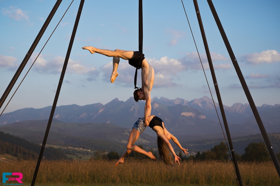 Professional Aerial Rig for Performers – Freestanding Frame for Silks ...