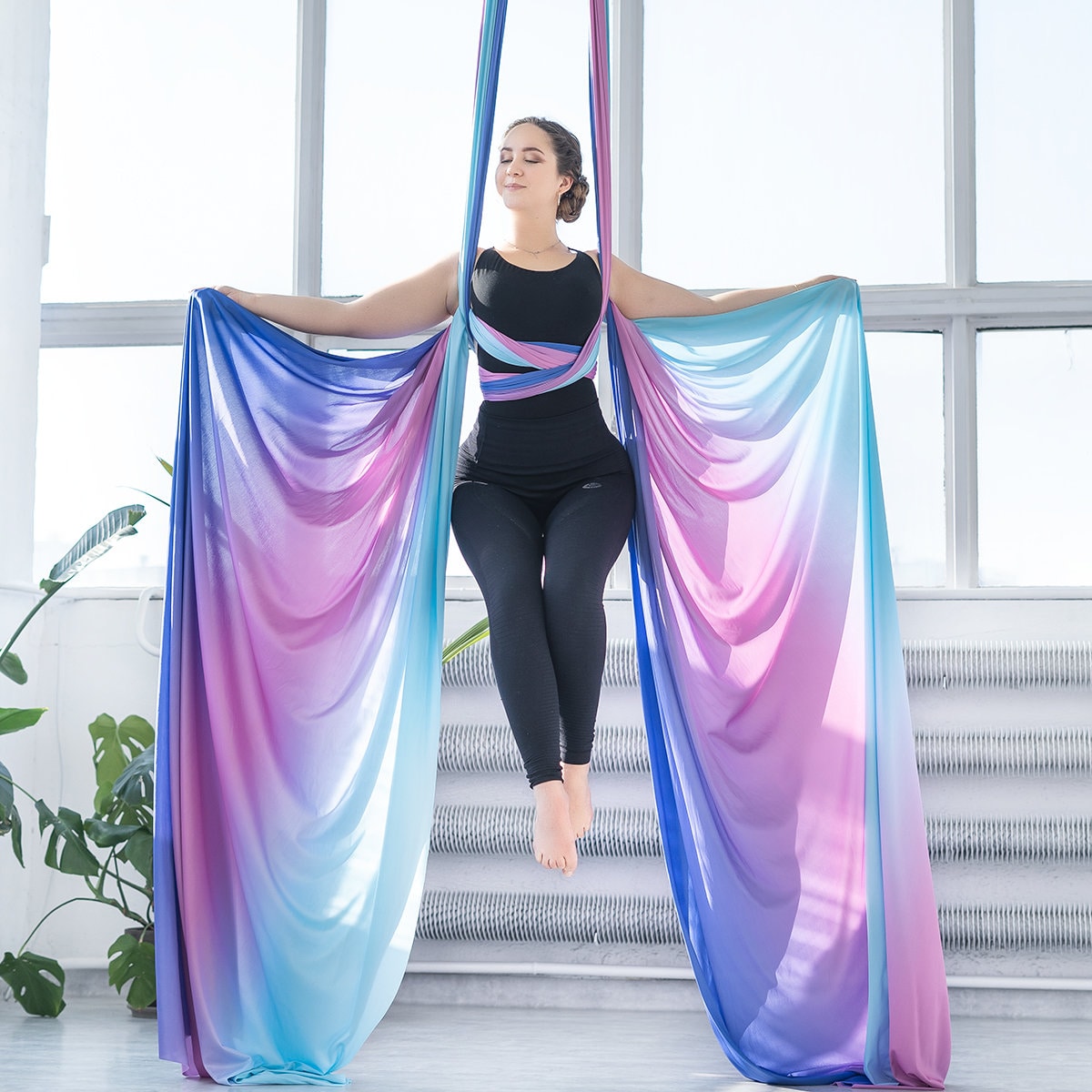 Rainbow Gradient Aerial Silks Set – Pro-grade Fabric, With Carabiner ...