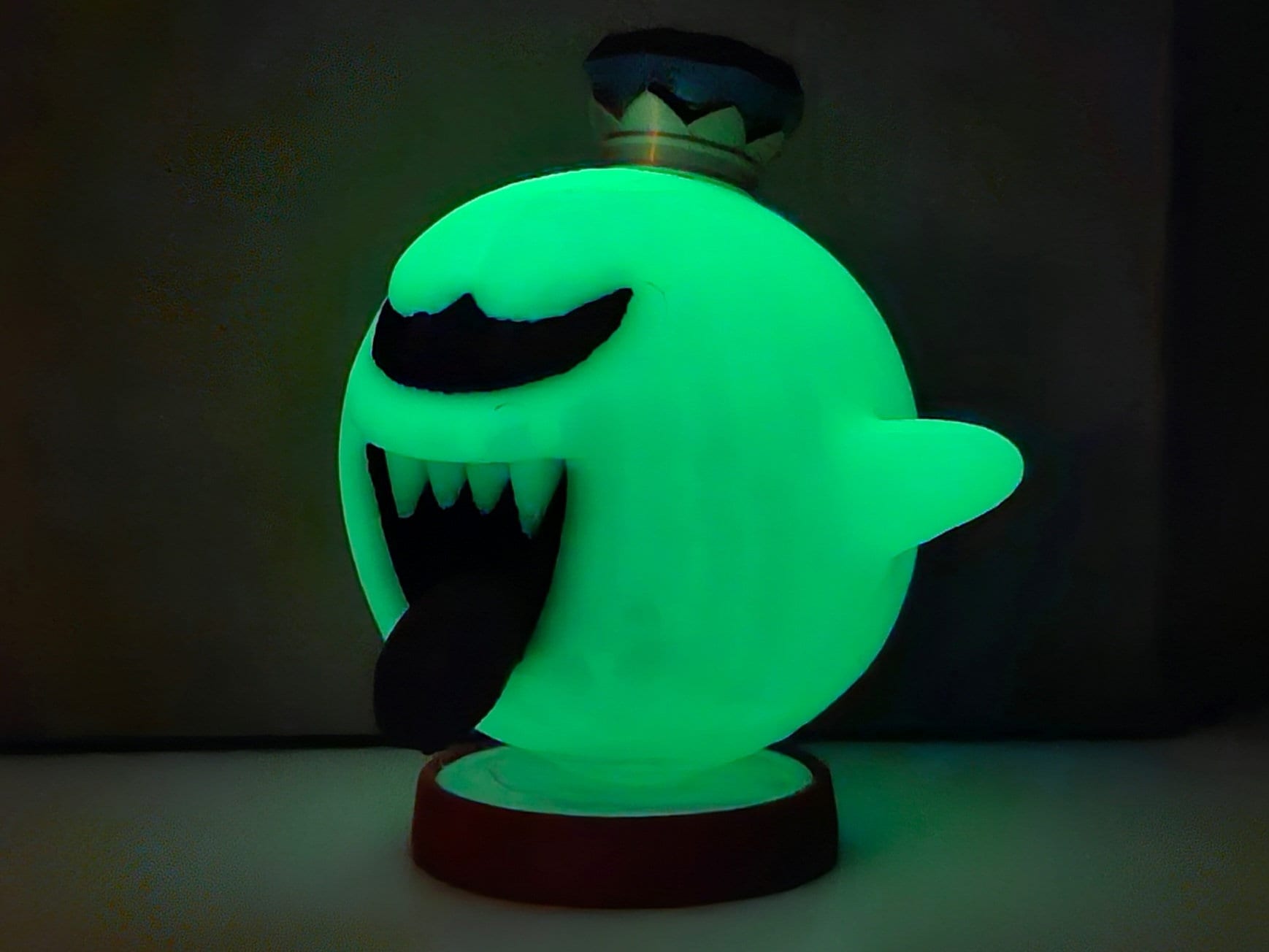 King Boo Amiibo (glow in the Dark) - Etsy