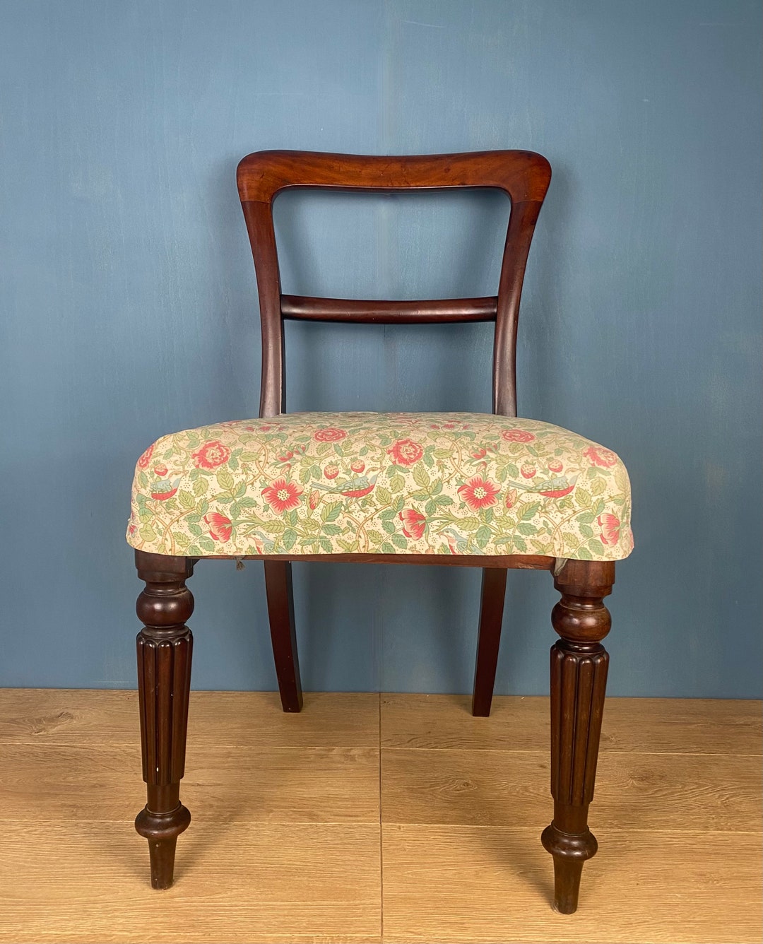 Antique Hall Chair With Fluted Legs in Mahogany - Etsy UK