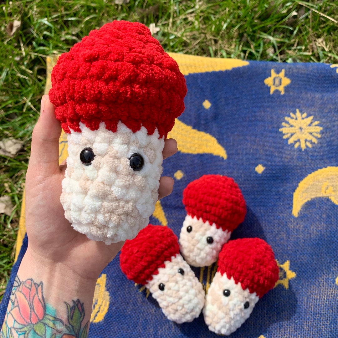 Mushroom Dude Plushie 5.5, Mushroom Stuffed Plush, Shroom Amigurumi - Etsy