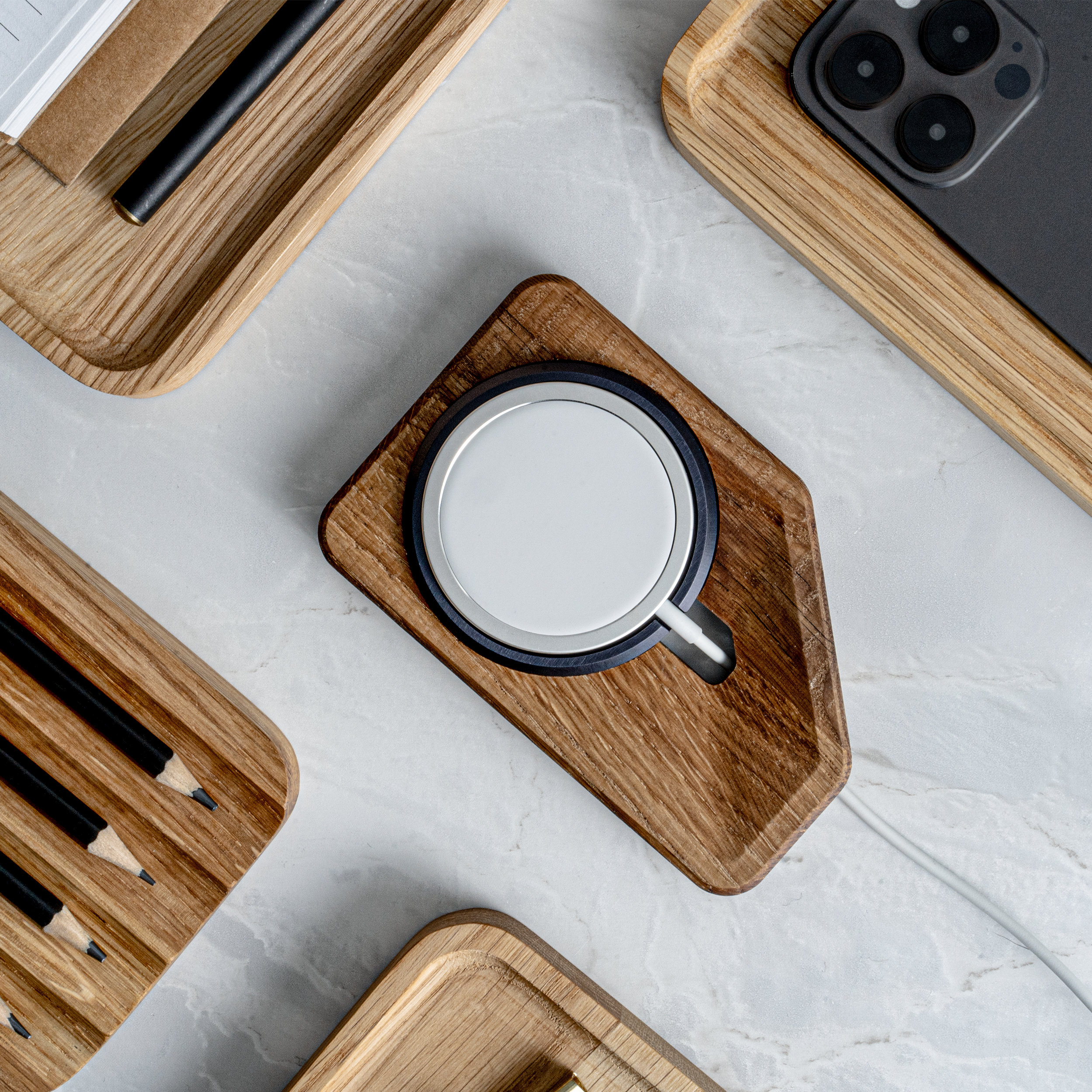 WOODYGIFT Wood Stand for Magsafe Charger iPhone Charging Station Holder ...