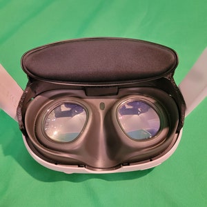 Fluid Mixed Reality Facial Interface | Quest 3 (compatible) | Open XR, AR, and MR Forehead Face ...