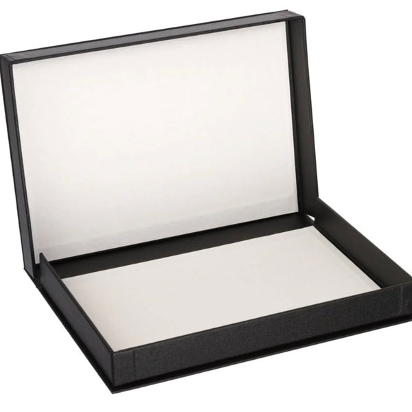 Portfolio Box - Etsy UK