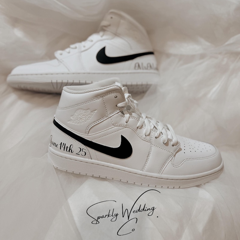 Custom Nike Mid Jordan - Etsy