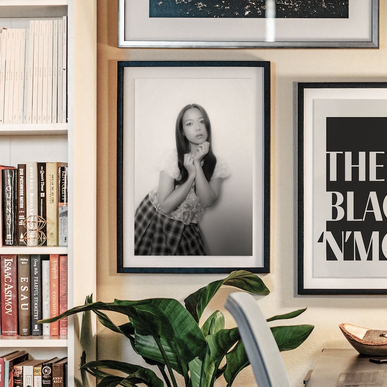 Laufey Posters / Laufey Black and White Poster / Bewitched Poster ...