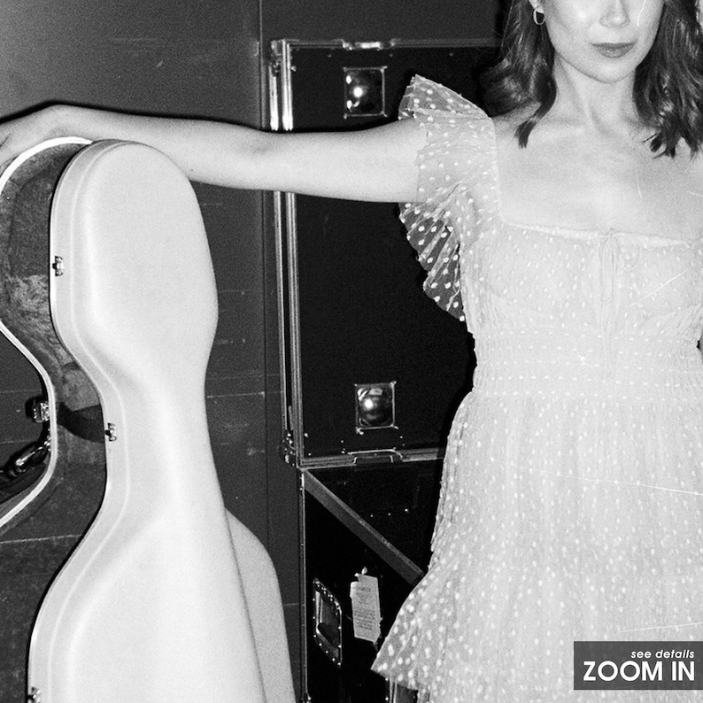 Laufey Posters / Laufey Black and White Poster / Bewitched Poster ...