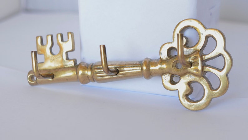 Vintage Brass Key Shaped Key Holder Brass Hooks Farmhouse Cottage ...
