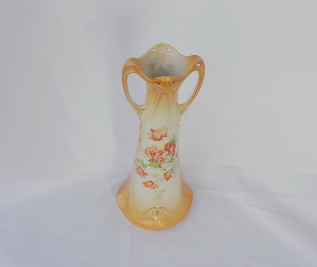 Victorian Buffet Vase, Center Piece, Floral Decoration, Hand Painted ...