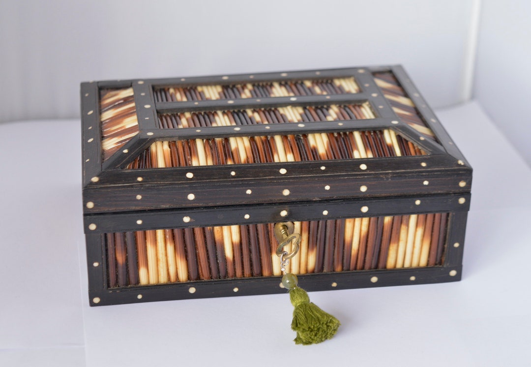 Ceylon Quill Box With Lock Key, Antique Sinhalese Jewellery Box, 19th ...