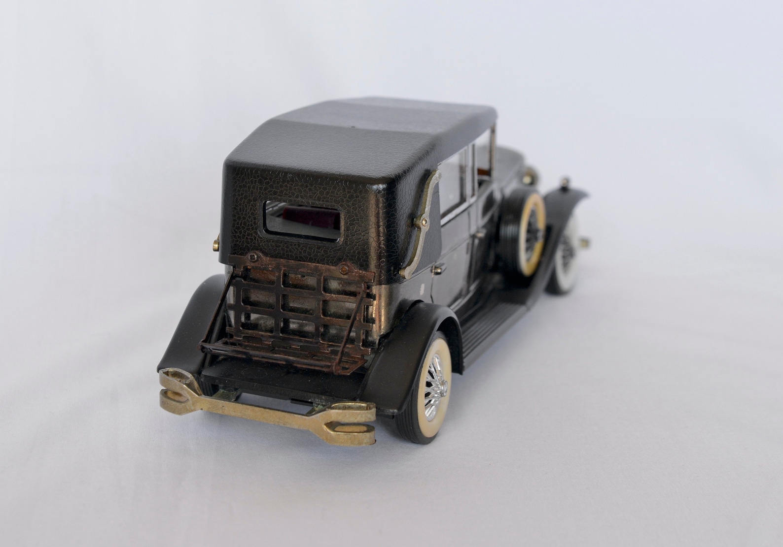 Vintage Rolls Royce Transistors Radio, Lincoln 1928 Model L Convertible ...