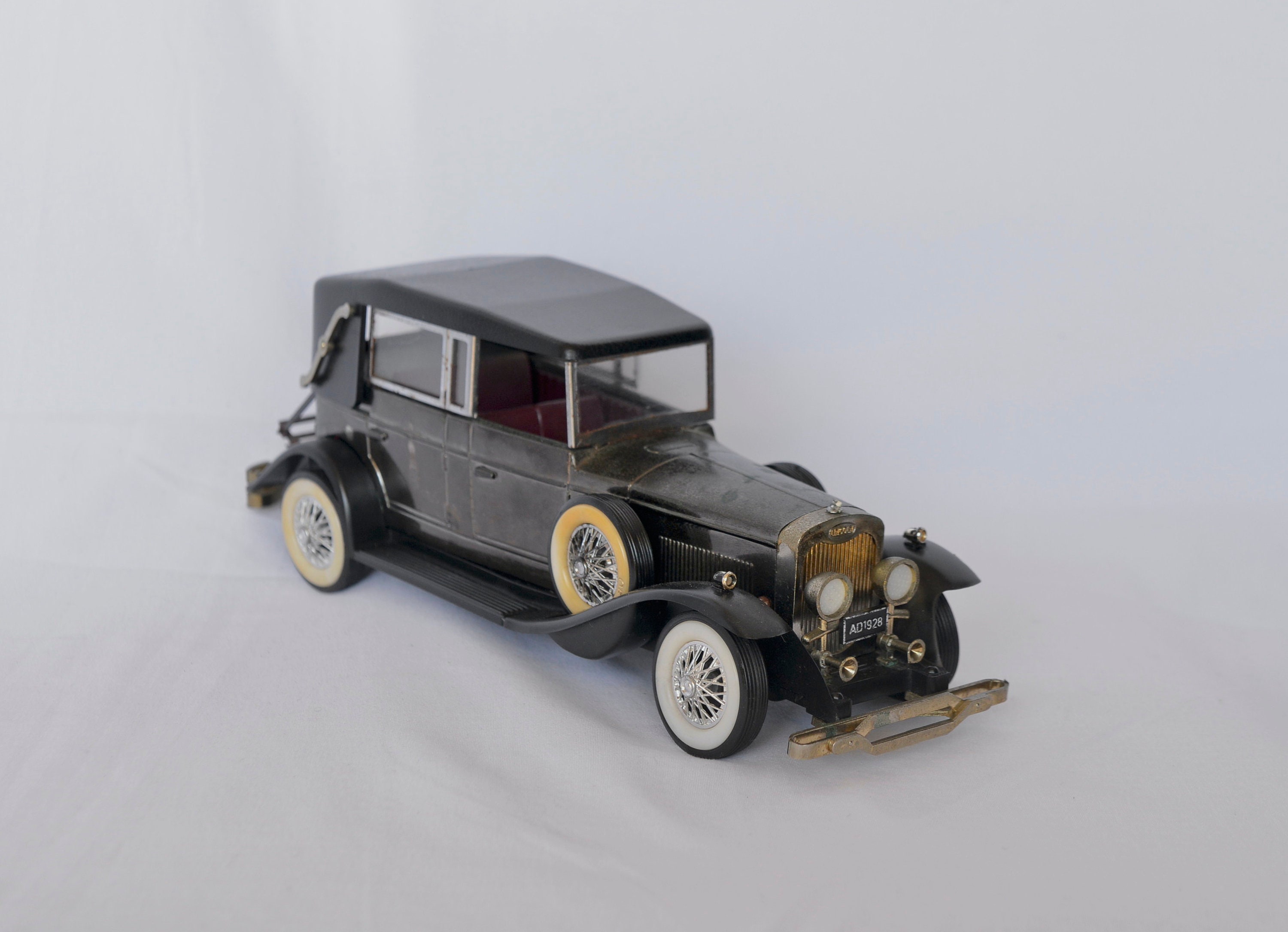 Vintage Rolls Royce Transistors Radio, Lincoln 1928 Model L Convertible ...