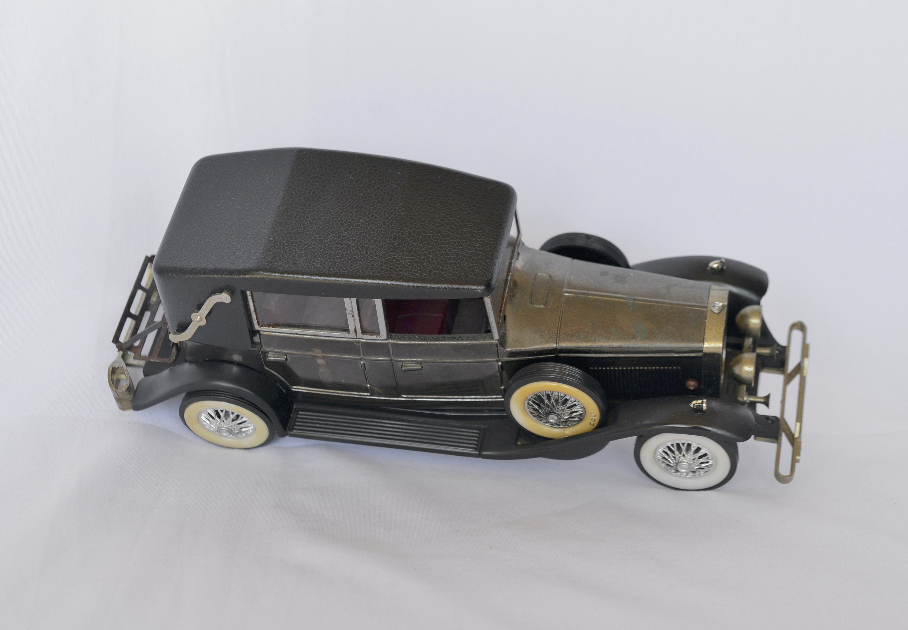 Vintage Rolls Royce Transistors Radio, Lincoln 1928 Model L Convertible ...