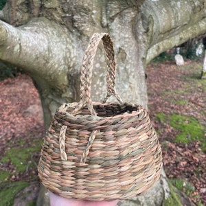 Hand Made Woven Berry Basket - Etsy