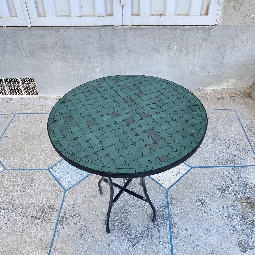 Round Farmhouse Green Dining Table for Outdoor - Mosaic Bistro Coffee ...