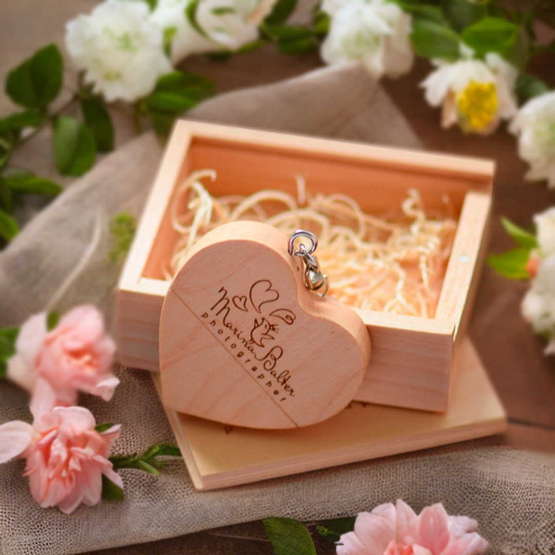 Custom Engraved Wooden Heart USB Drive: Wedding Photography Gift (8GB ...