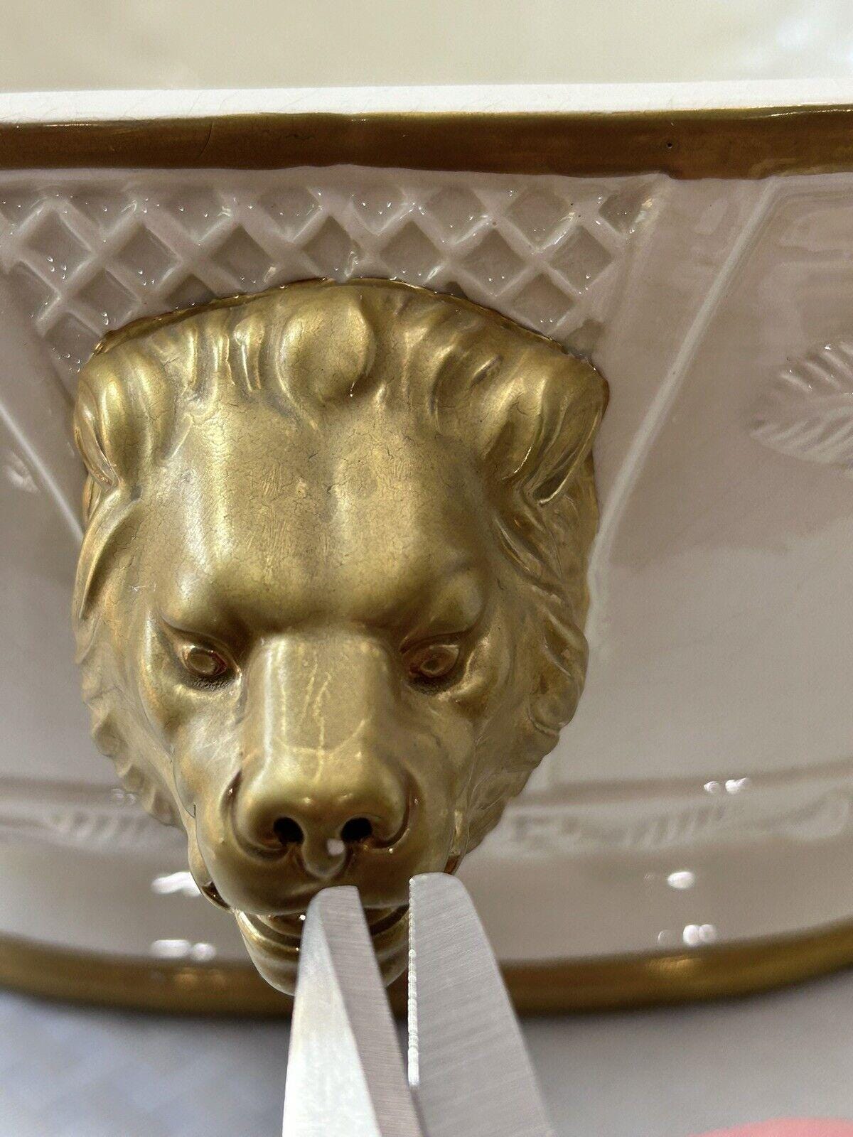 Mottahedeh Design Bassoon Italian Porcelain Tureen Figural Lions ...