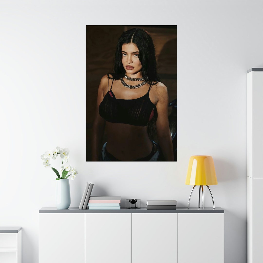 Kylie Jenner Poster,kylie Jenner Print,aesthetic Kylie Jenner Room ...