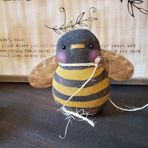 Primitive Bee - Etsy