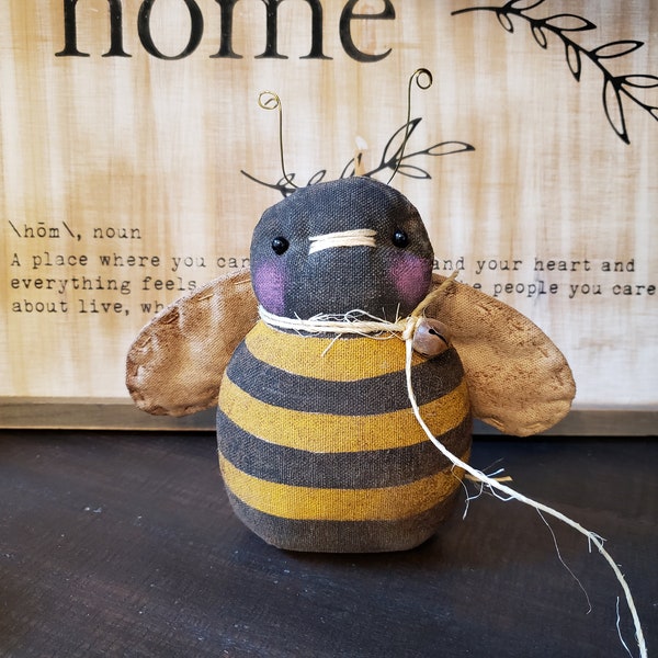 Primitive Bee - Etsy