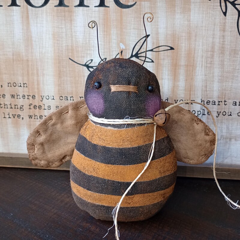 Primitive Bee - Etsy