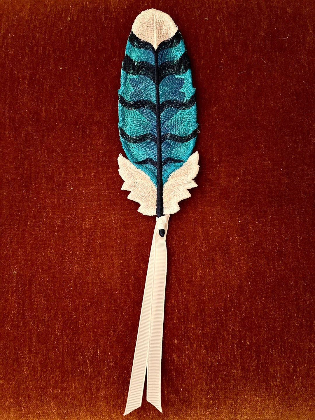Embroidery: Bookmark-feathers - Etsy