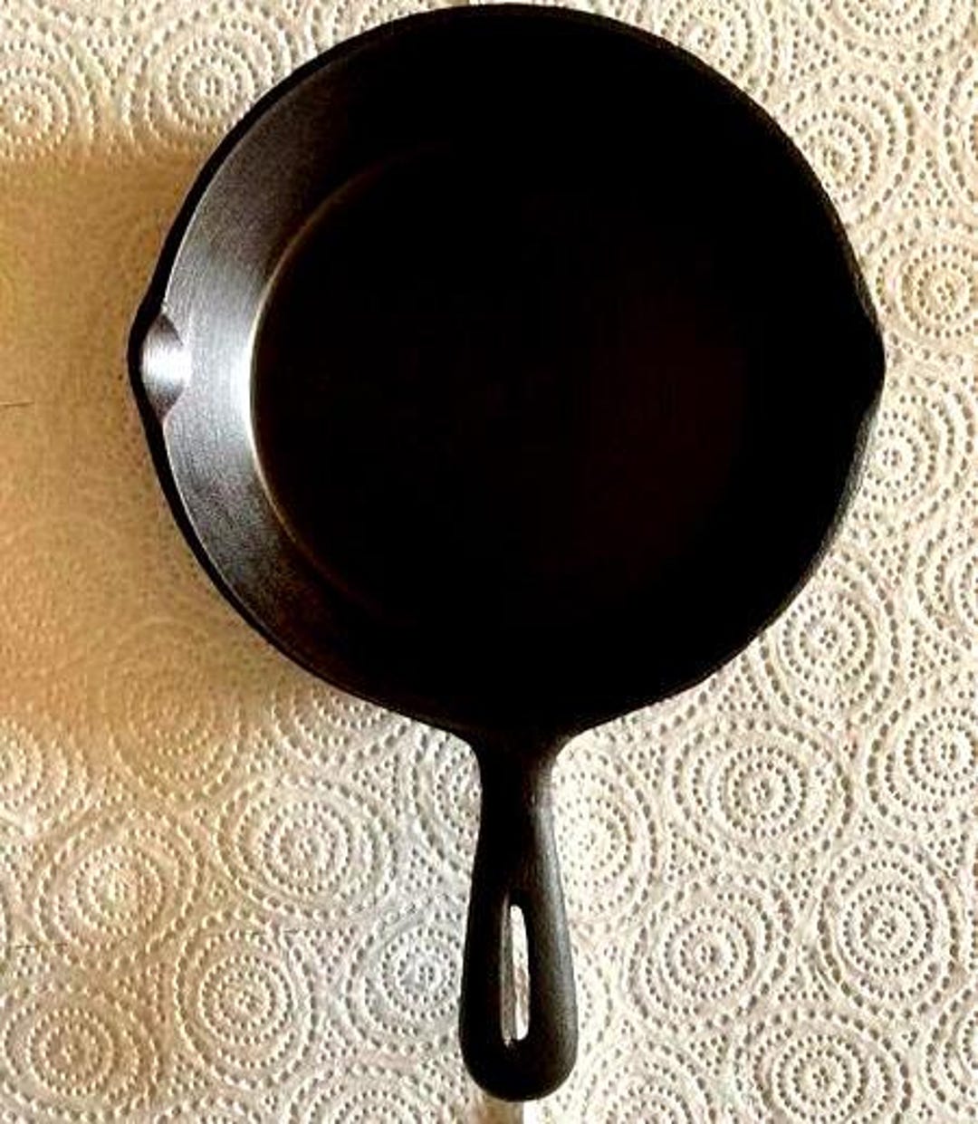 Vintage Cast Iron Skillet 7 Inch Made in Taiwan - Etsy