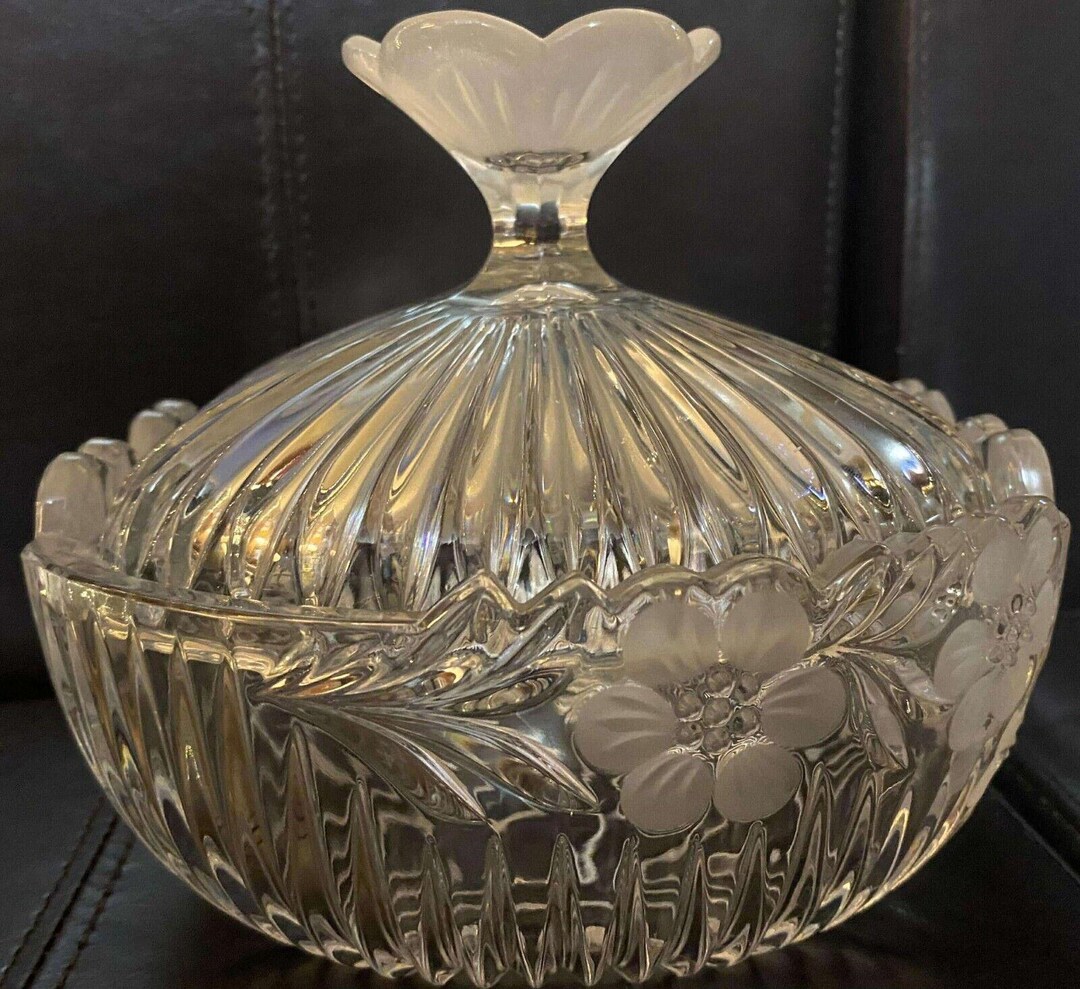 Vintage Tiara Anna Hutte Lead Crystal Etched Lafleur 7" Candy Dish With ...