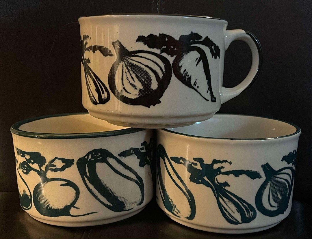 Vintage Set of 3 Ceramic Vegetable Theme Oversize Soup Bowls/mugs 2 ...