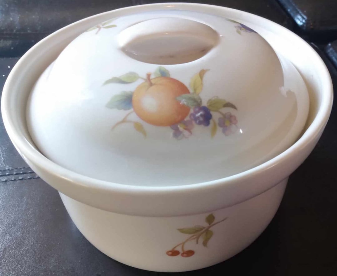 Vintage Beautiful Cordon Bleu BIA Round Casserole Dish With Lid Oven ...