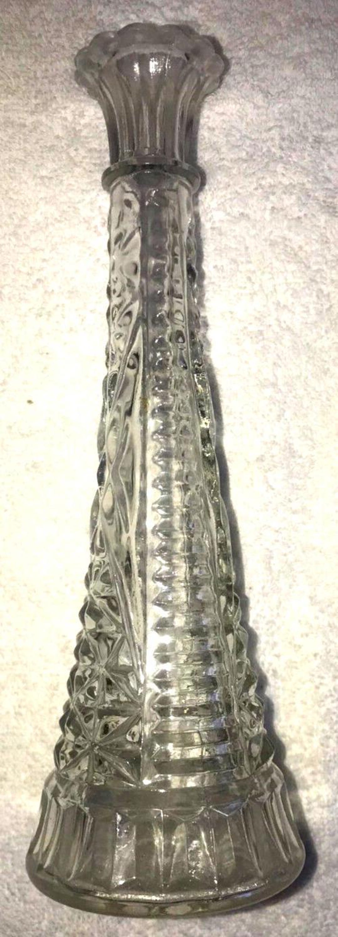 Vintage Anchor Hocking Vase Clear Cut Glass Stars Design 9”! - Etsy