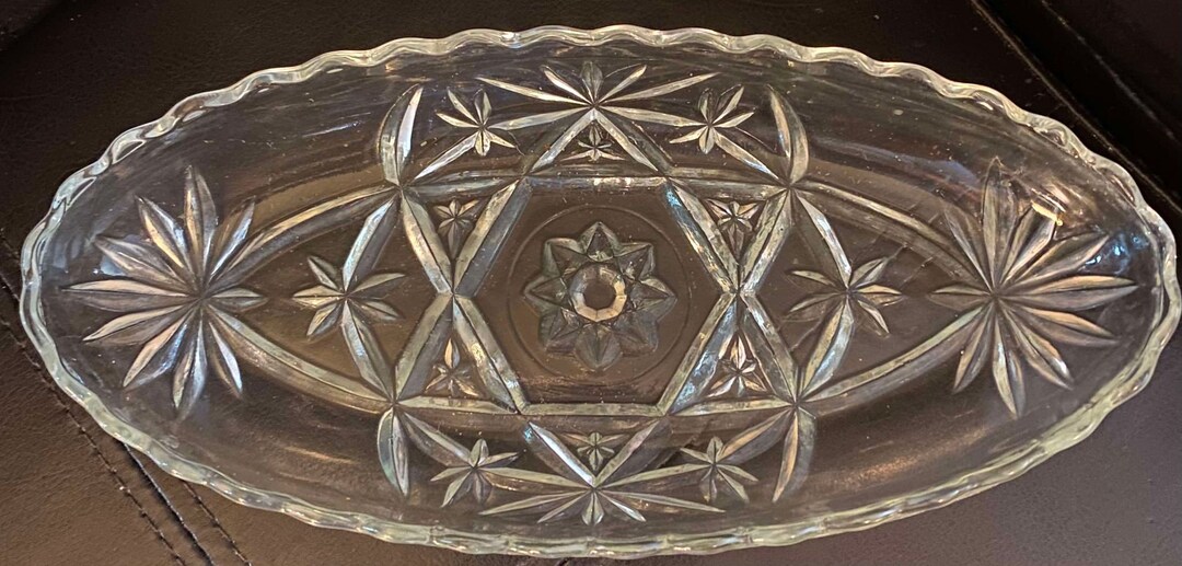 Vintage Anchor Hocking Pickle Dish in Prescut Clear Pattern 8.5 X 4 - Etsy