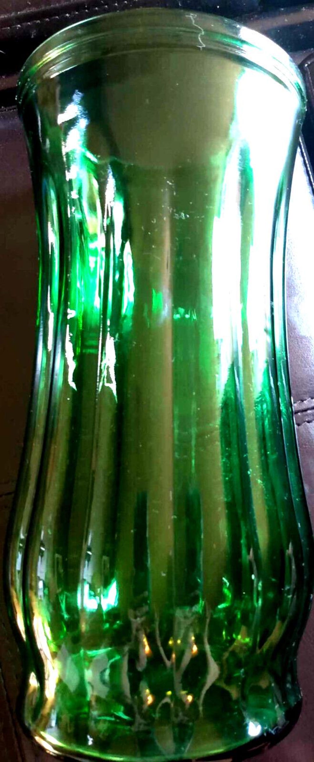Vintage PGC Emerald Green Bubble Bud Flower Vase! 9" Tall X 4.5" Wide ...