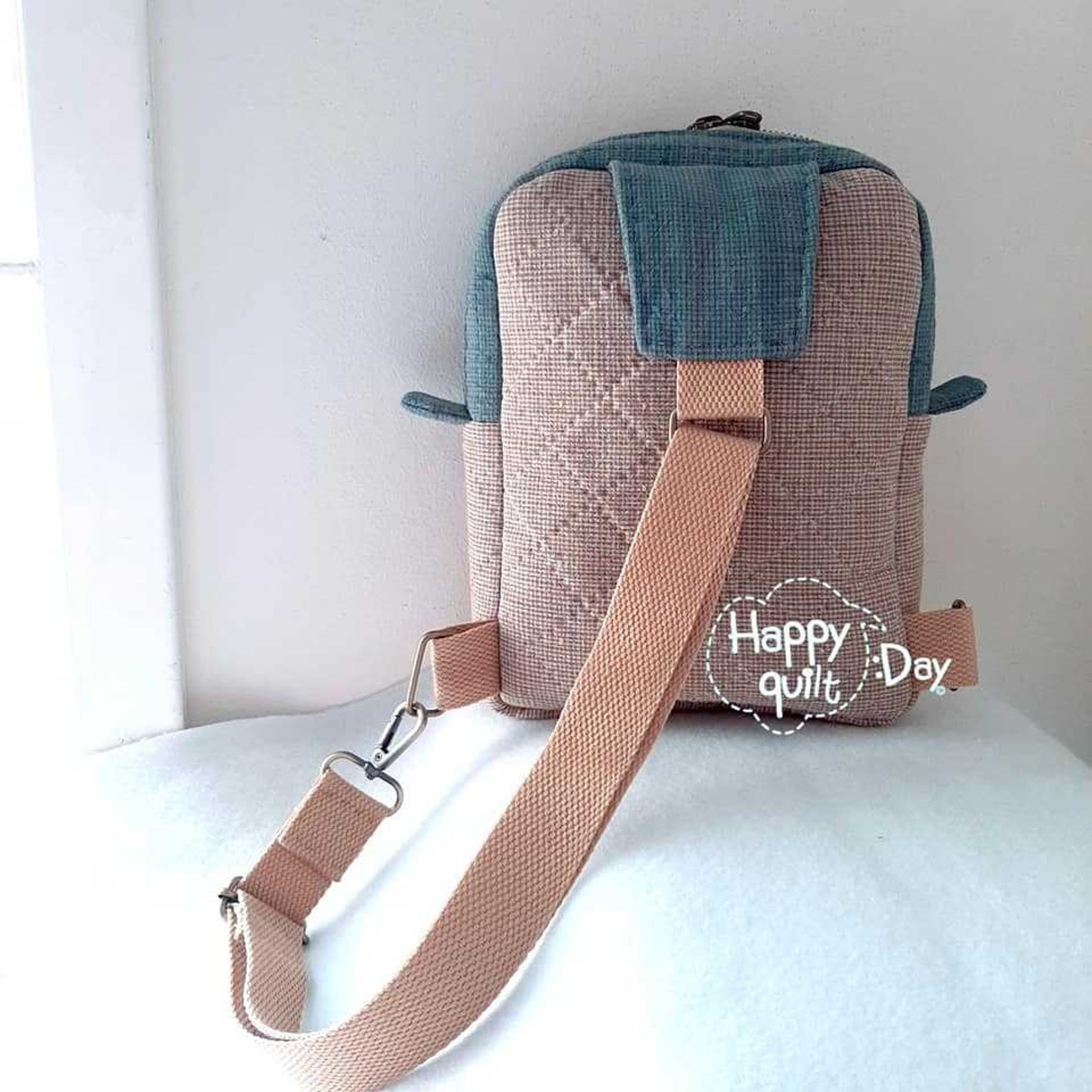 Molde em PDF para bolsa transversal com aplique fofo de menina. - Etsy ...