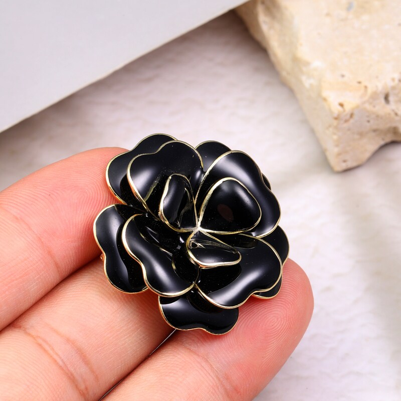 Black and Gold Brooch - Etsy