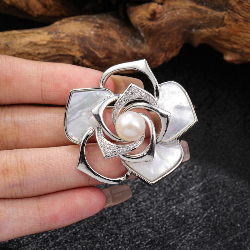 Flower Brooch - Etsy