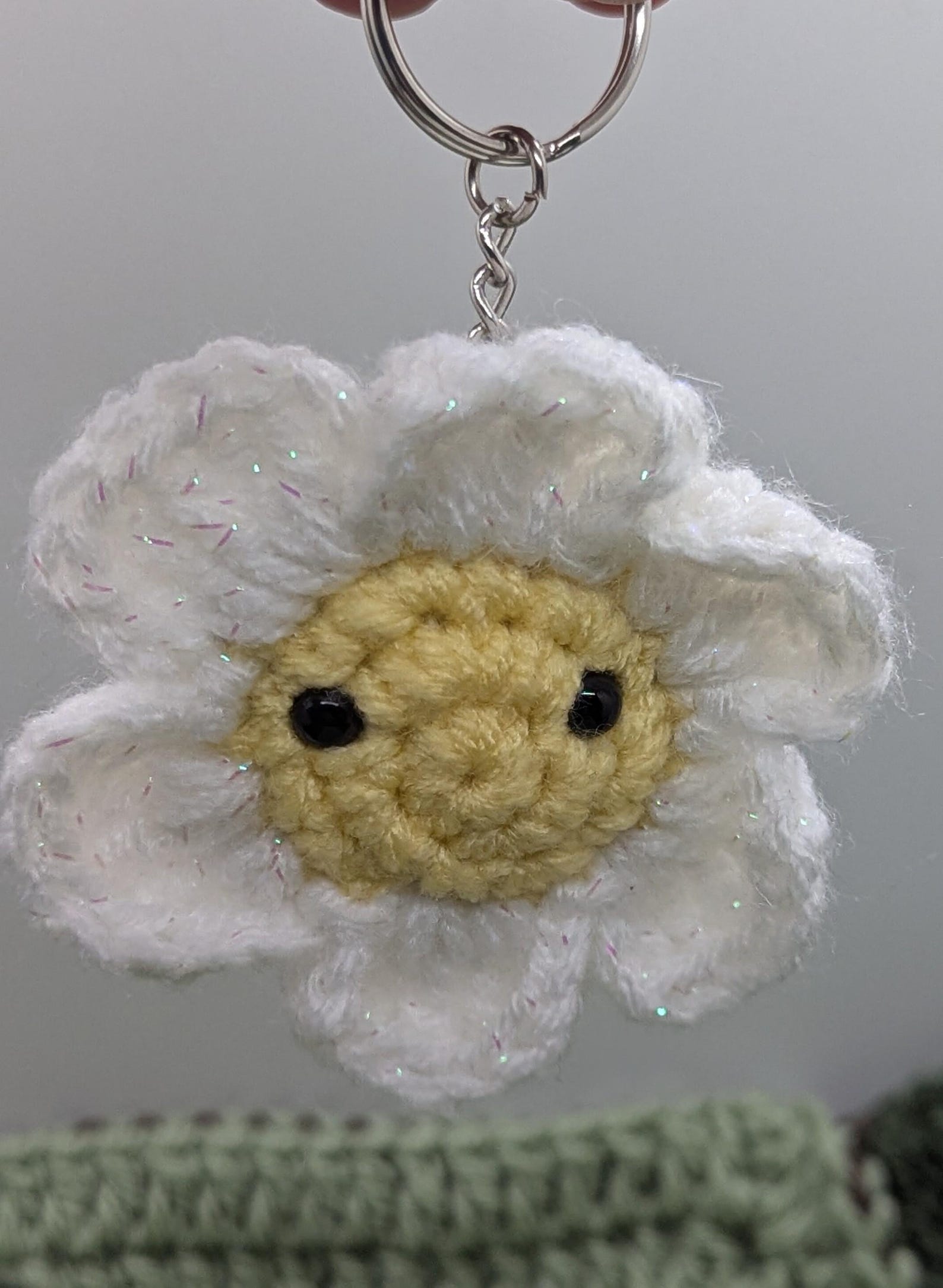 Daisy Flower Keychain | Spring Time Flower Keychain Gift | Key Ring ...