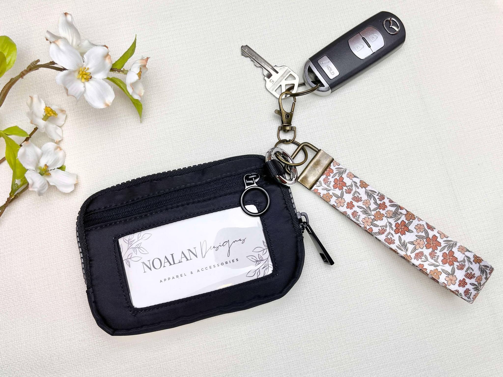 Keychain Wallet With Wristlet – Cardholder & ID Holder With Wristlet ...