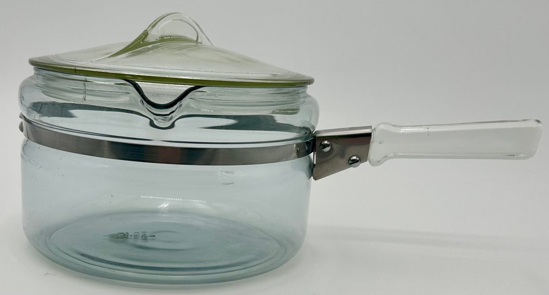 Pyrex Clear Saucepan With Spout and Handle 2 Quarts PYREX 6324-B - Etsy