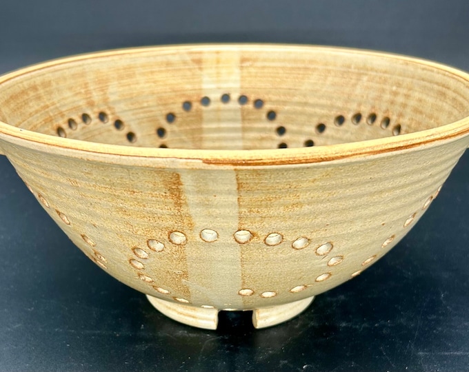 Signed Studio Art Pottery Hand Thrown Colander - Etsy