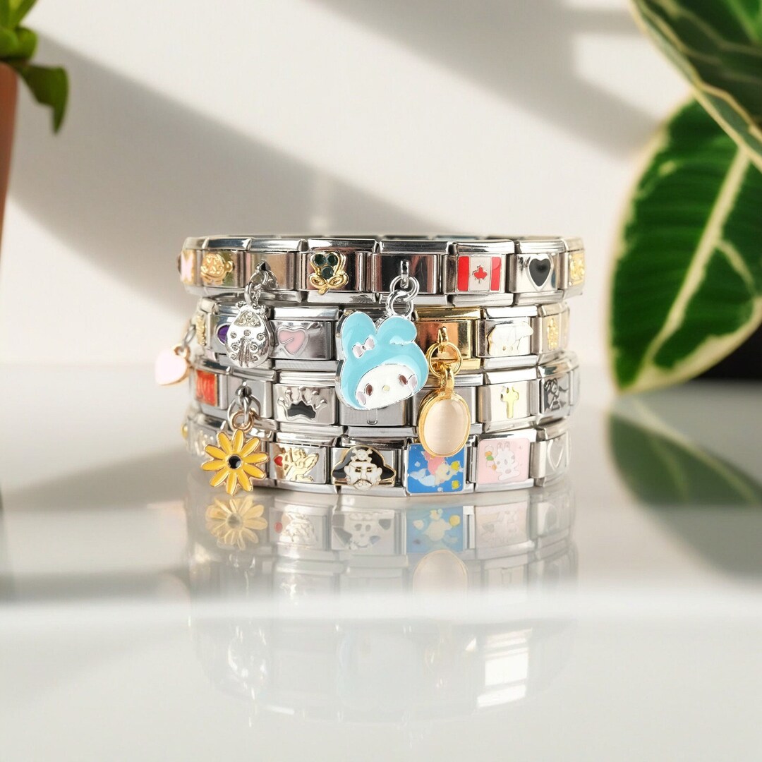 Vintage Italian Charm Bracelet, 18 Links Italian Charm Bracelets ...