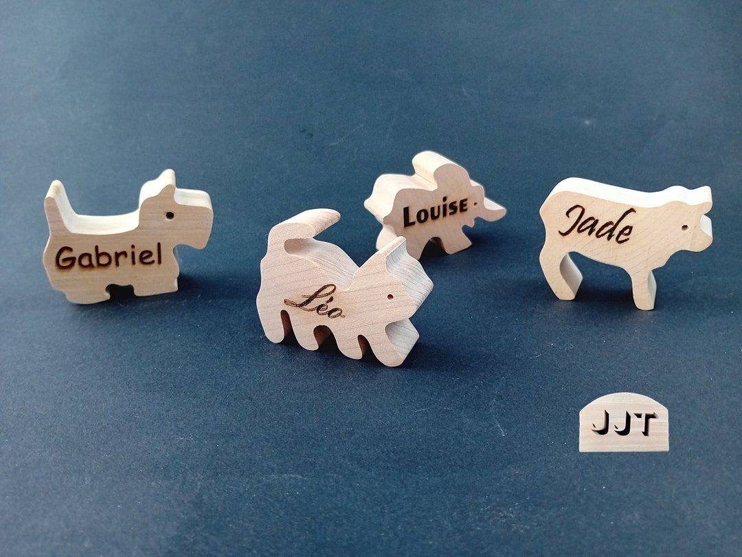 Customizable Animal. Hand Cut Place Cards. - Etsy