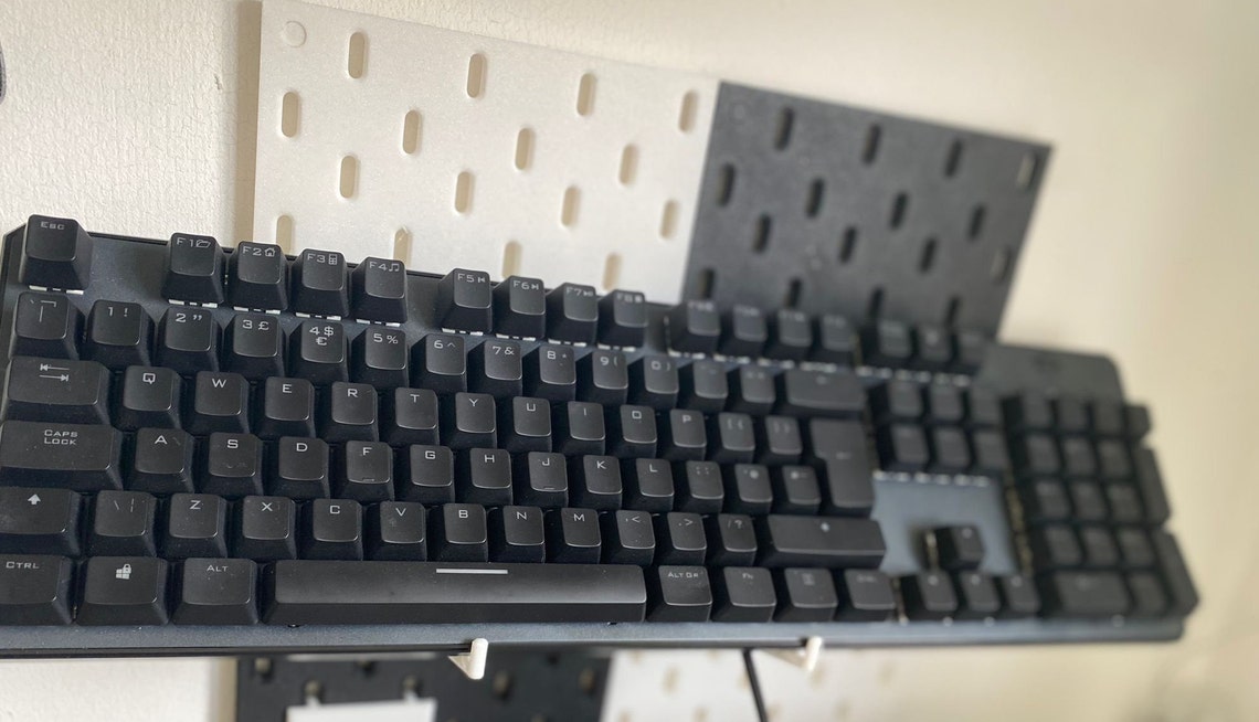 Skadis Keyboard Holder for Ikea Pegboard, Stl File to Download and 3D ...