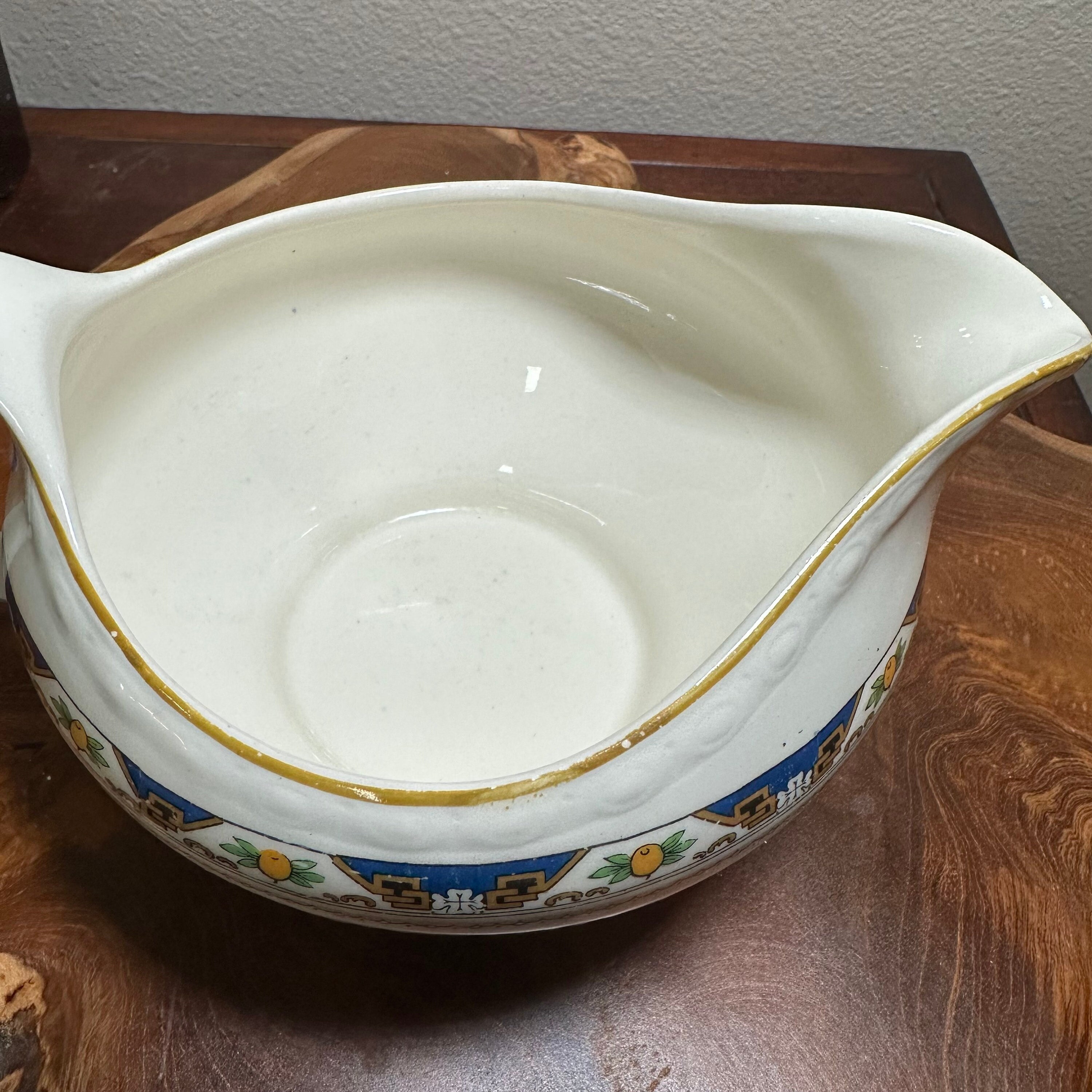 Vintage 1920’s Gravy Boat Made by Myott & Son Co. in England in the ...