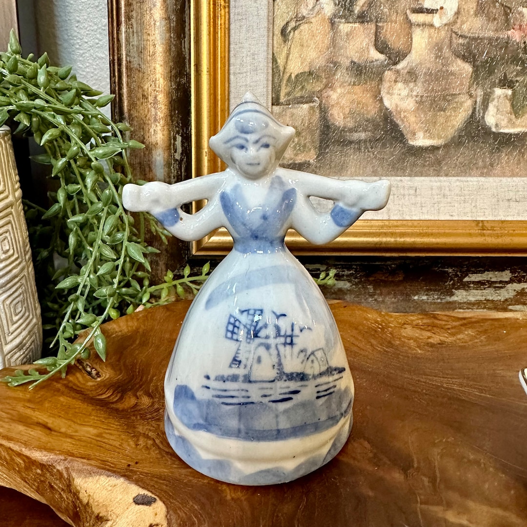 Dutch Girl Blue Delft Figurine Blue White Hat Dress Windmill Scene/ Mid ...