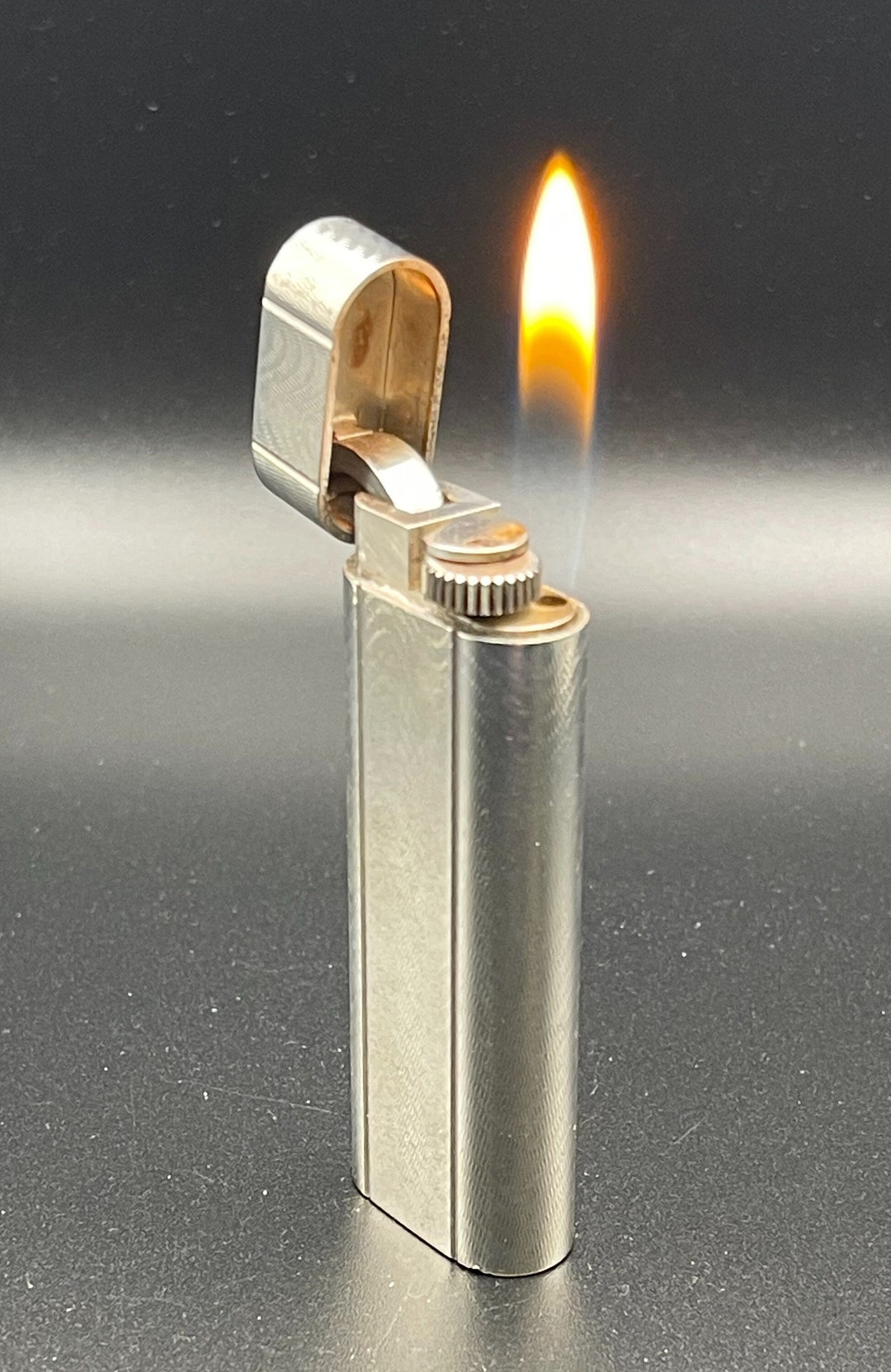 Cartier Vintage Oval WORKING Lighter Silver Plated Engraved anglais ...