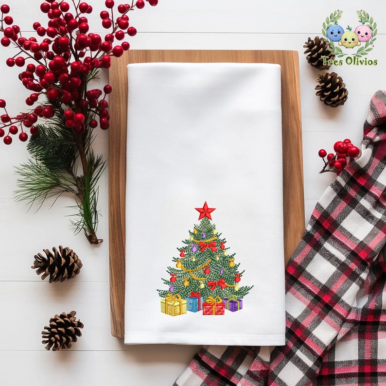 Christmas Tree With Gifts Machine Embroidery Design, Pine Tree, Winter ...