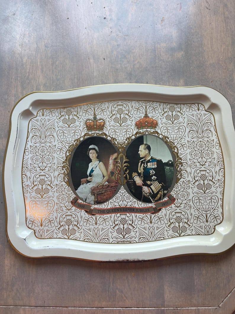 Vintage Queen Silver Jubilee Tray - Etsy